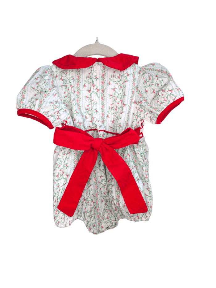 Holly Days - Ellie Bubble